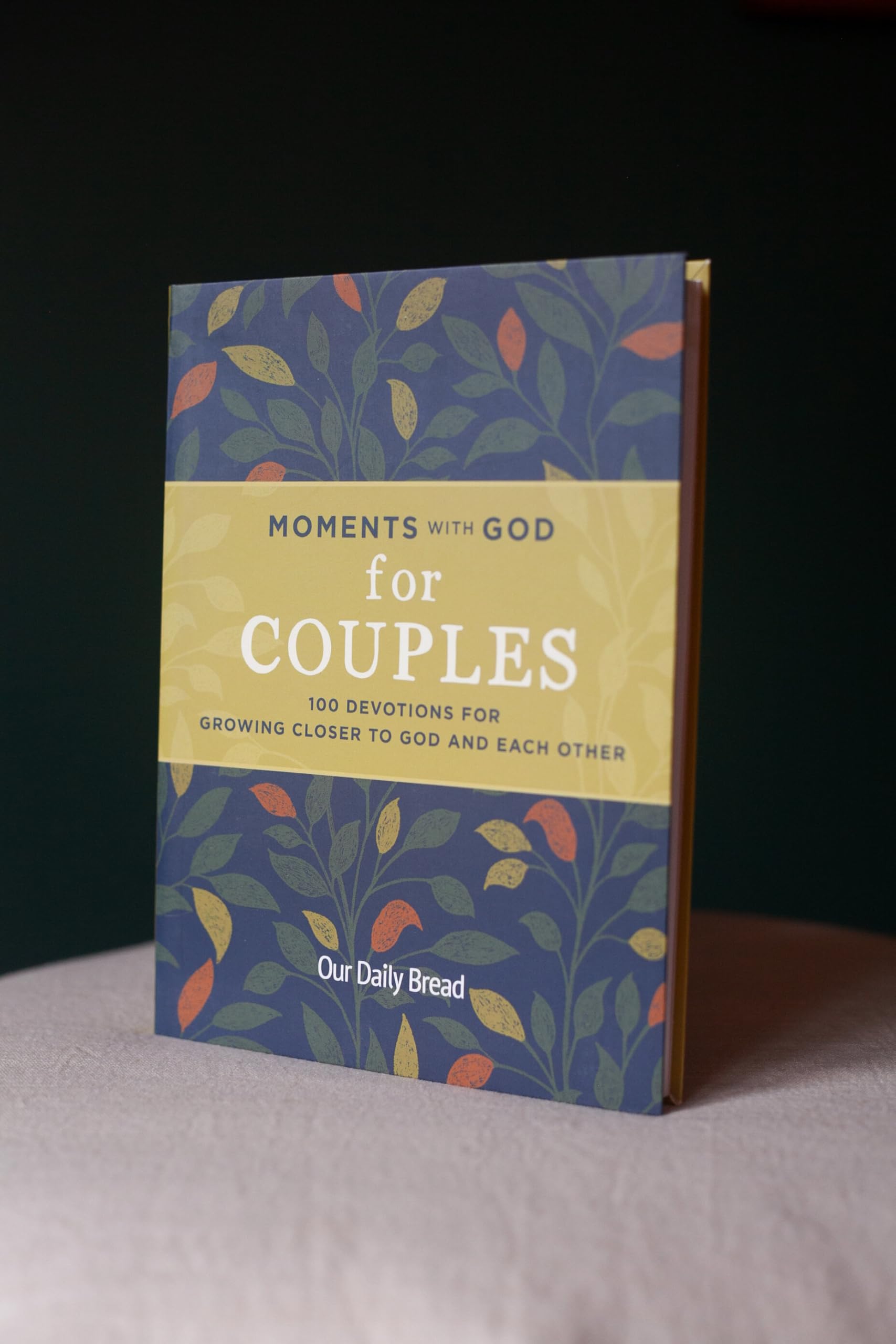 Moments with God for Couples: 100 Devotions for Growing Closer to God and Each Other