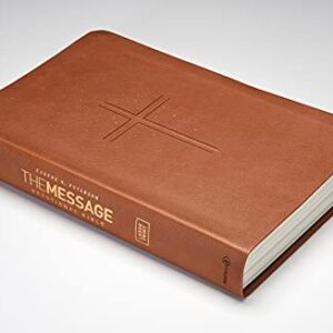 The Message Devotional Bible, Large Print (Leather-Look, Brown): Featuring Notes and Reflections from Eugene H. Peterson