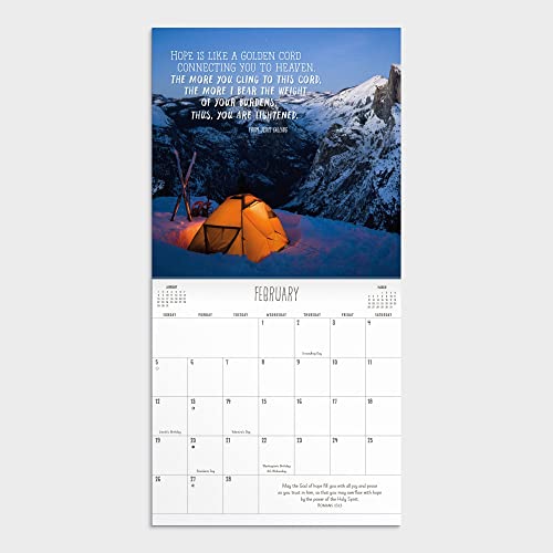 Jesus Calling Enjoying Peace in His Presence 2023 Premium Wall Calender: A 2023 Inspirational DaySpring Calendar