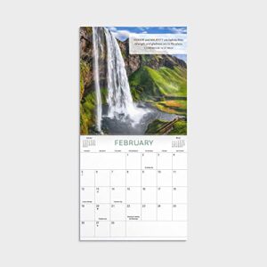 2023 Bible Verses Mountain Range Wall Calendar: A 2023 Inspirational DaySpring Mini Calendar