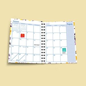 2022 Amy Knapp's Christian Family Organizer: 17-Month Weekly Mom Planner with Stickers