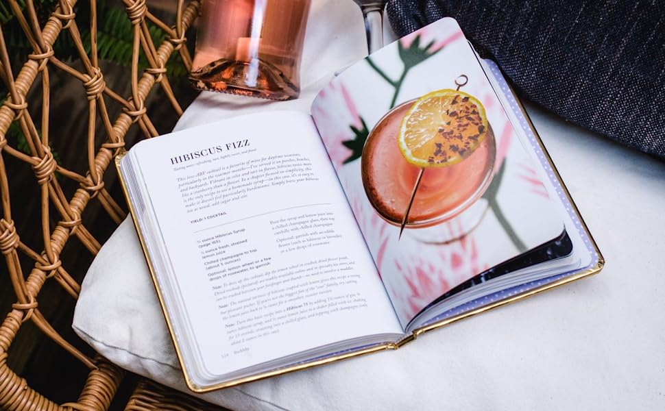 Bubbly: A Collection of Champagne and Sparkling Cocktails (Celebrate In Style with over 60 Festive Cocktail Recipes)