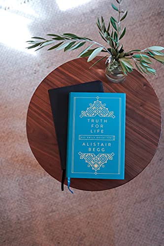 Truth for Life: 365 Daily Devotions (A Gospel-Saturated Gift Devotional for the Entire Year - Includes a Yearly Bible Reading Plan, Durable Cover, and Ribbon Marker)