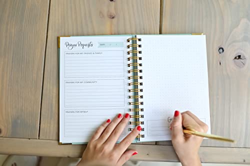 The Prayer Journal for Teen Girls: A Daily Christian Journal for Teenage and Preteen Girls to Practice Gratitude, Reduce Anxiety and Strengthen Your Faith