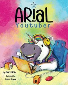 arial, the youtuber (unicornpreneur)