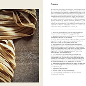 Pasta: The Spirit and Craft of Italy's Greatest Food, with Recipes [A Cookbook]