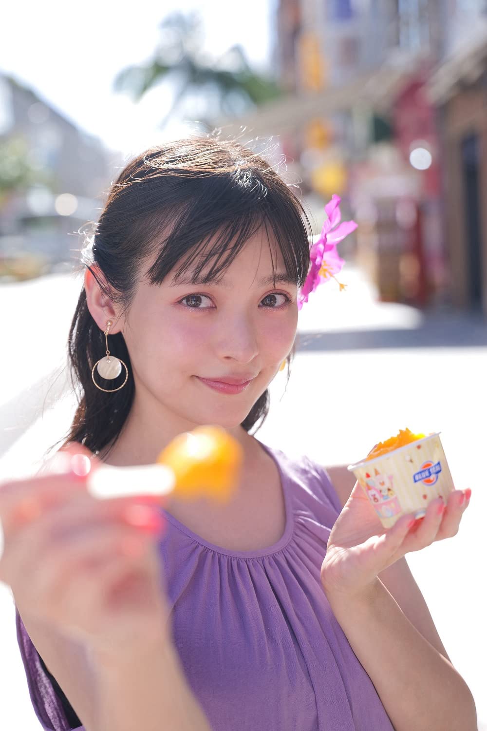 上坂すみれ2nd写真集「すみれのゆめ」メイキングDVD＜沖縄編＞付き限定表紙版