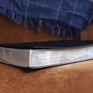 NIV, Thinline Bible, Giant Print, Bonded Leather, Black, Red Letter, Comfort Print