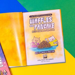 Waffles and Pancake: Best Friends Fur-Ever (A Graphic Novel) (Waffles and Pancake, 4)