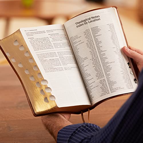 NKJV, Foundation Study Bible, Large Print, Leathersoft, Blue, Red Letter, Thumb Indexed, Comfort Print: Holy Bible, New King James Version