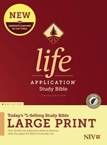 tyndale niv life application study bible, third edition, large print (hardcover, indexed, red letter) – new international version – large print study bible for enhanced readability