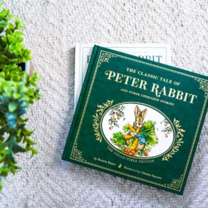 The Classic Tale of Peter Rabbit: The Collectible Leather Edition (Illustrated Classic Children's Stories By Beatrix Potter)