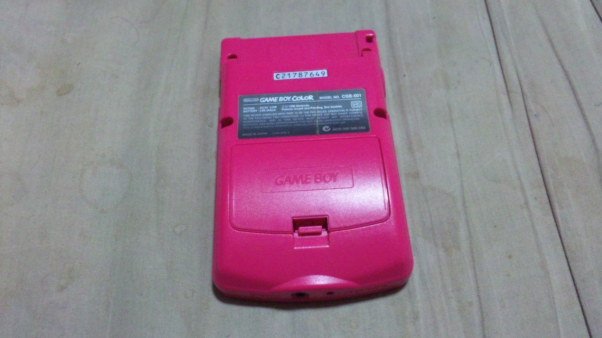 Game Boy Color Console in Red - JAPANESE IMPORT