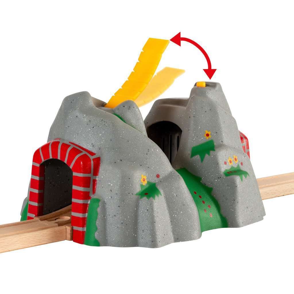 BRIO World - 33481 Adventure Tunnel - Interactive Toy Train Accessory for Kids | Enhances Motor Skills | Compatible with All BRIO Train Sets | FSC-Certified Beech Wood | Ideal for Ages 3 and Up