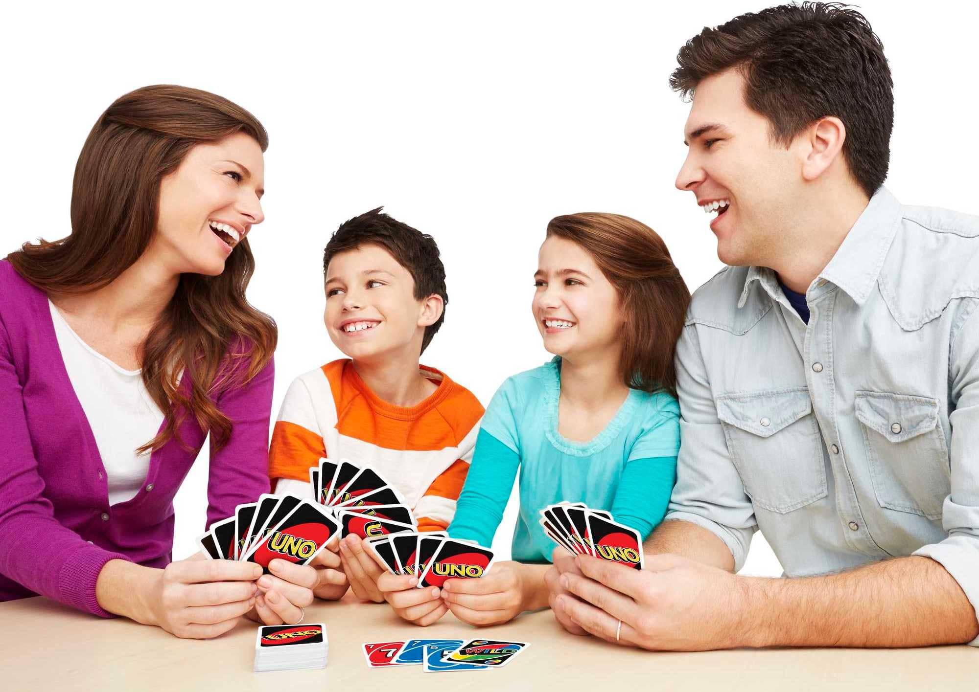 Mattel Games UNO Card Game, Multi, 8 x 3-3/4 x 81/100 in (42003)