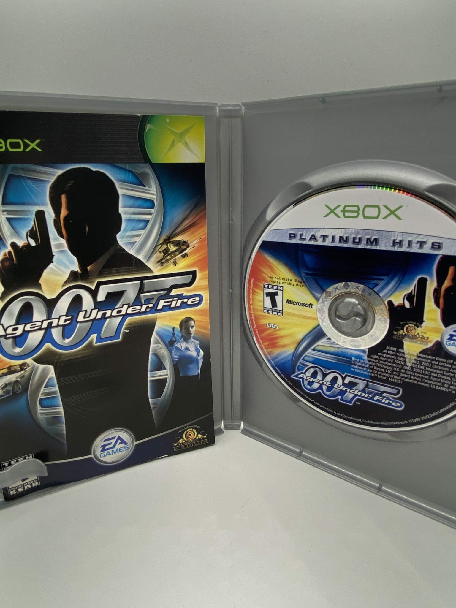 James Bond 007 Agent Under Fire - Xbox