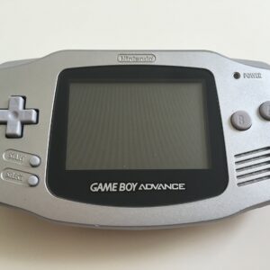 Game Boy Advance - Limited Edition Platinum