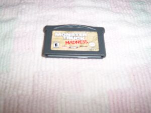 monster truck madness - game boy advance