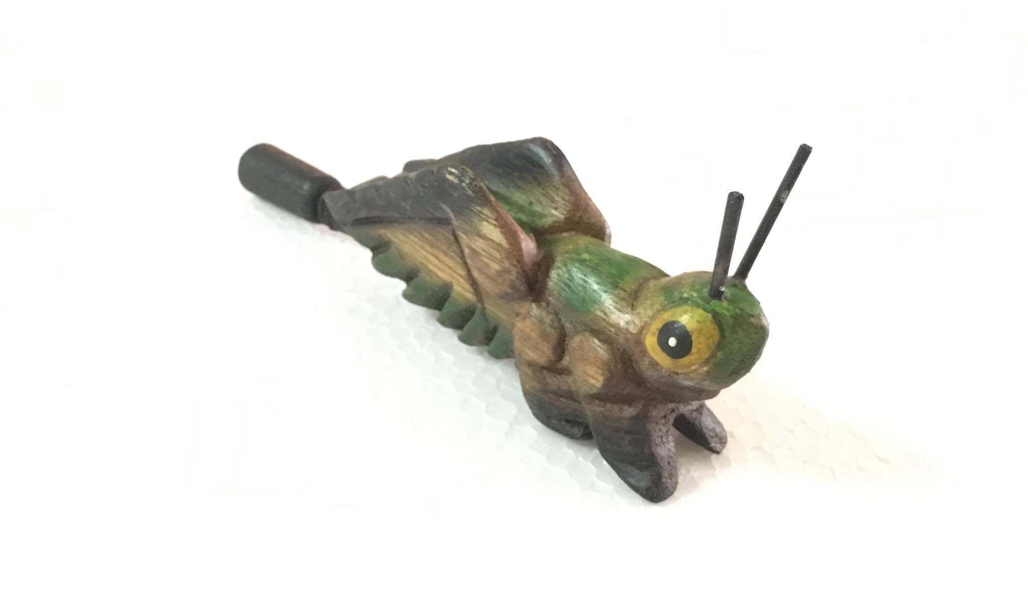 6" Wood Cricket