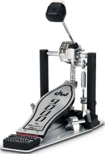 dw drums 9000 series single bass drum pedal with bag