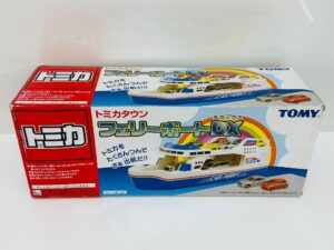 takaratomy tomica world ferry boat japan