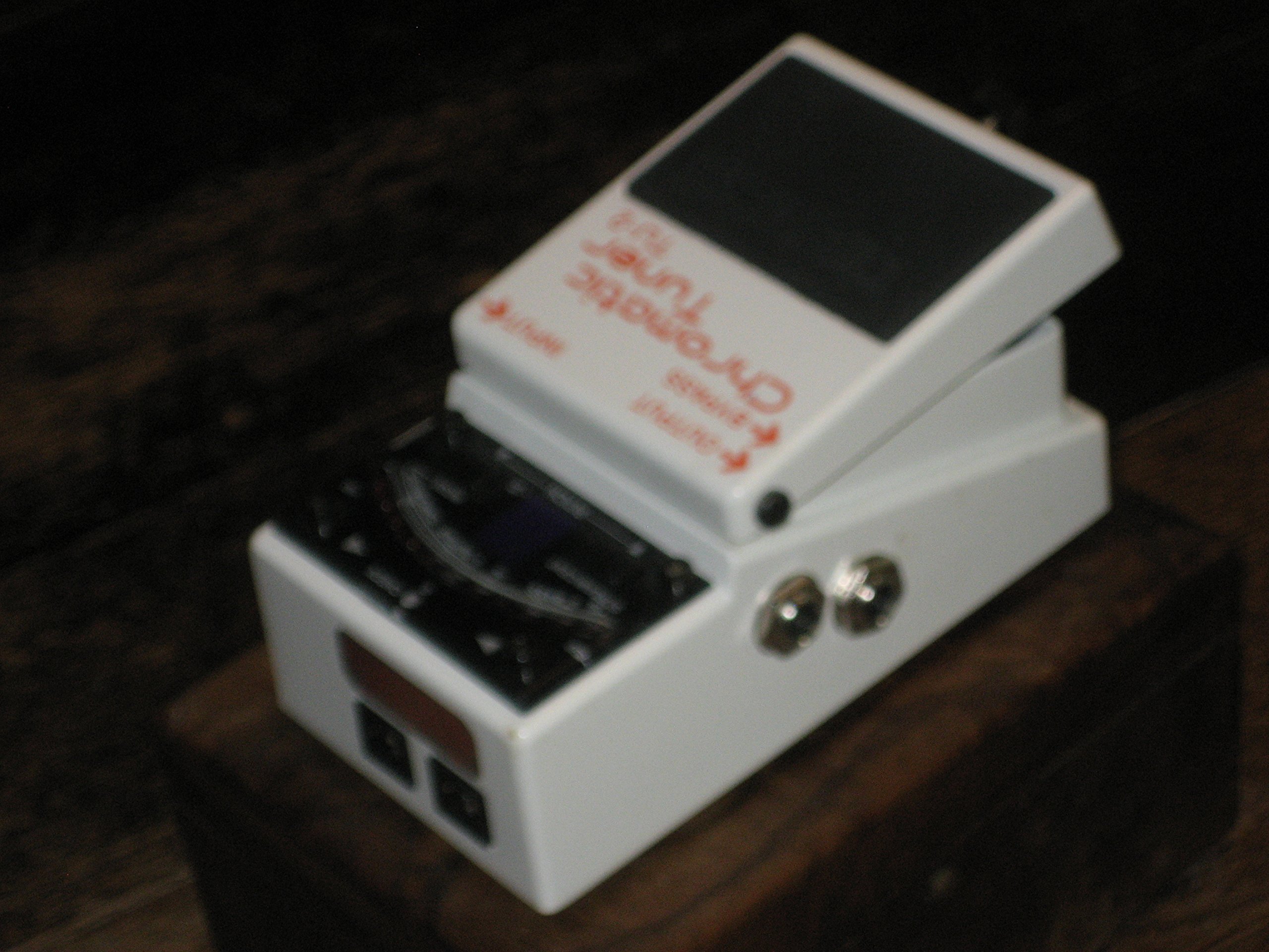 BOSS TU-2 Chromatic Tuner Pedal