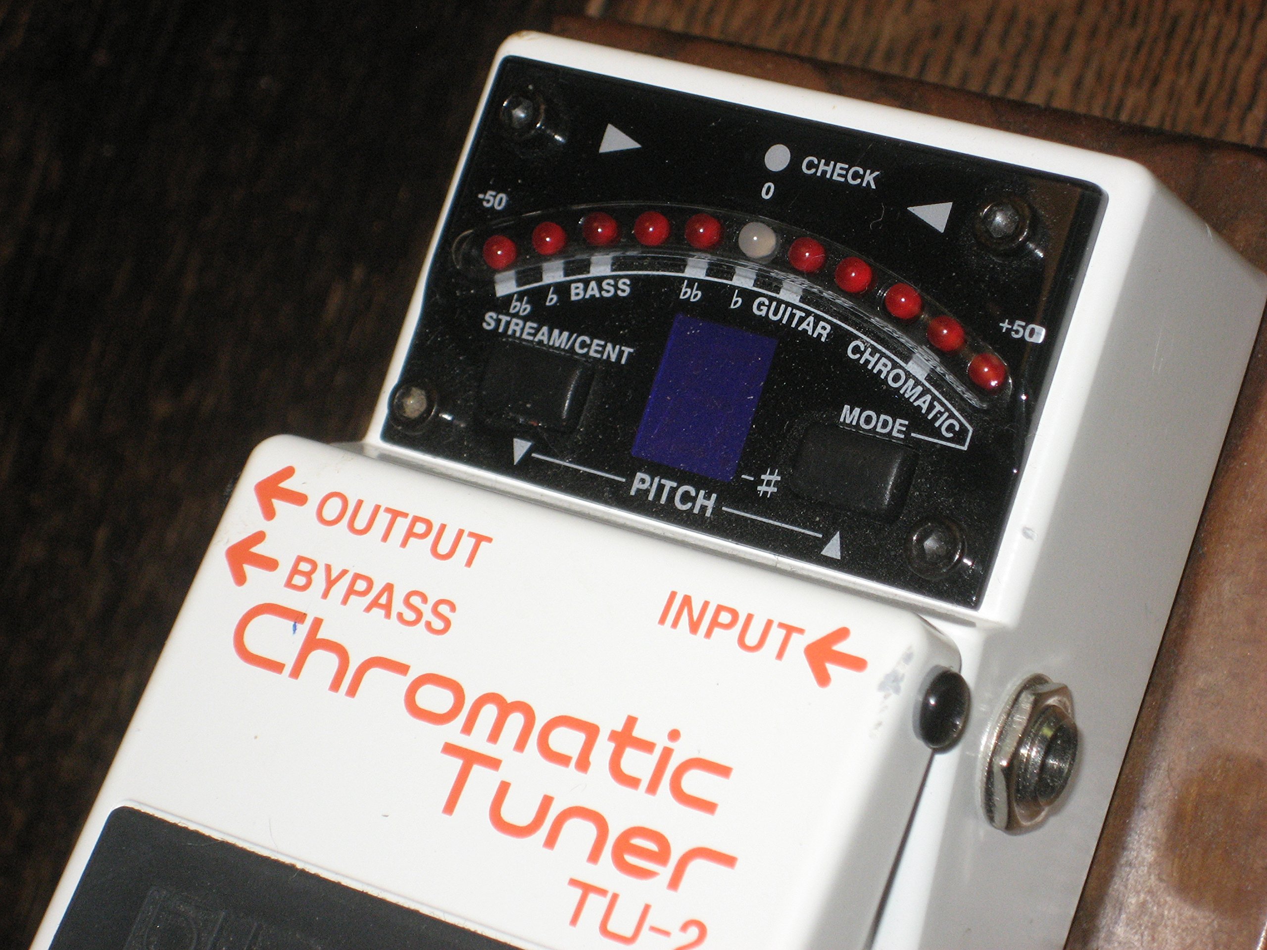 BOSS TU-2 Chromatic Tuner Pedal