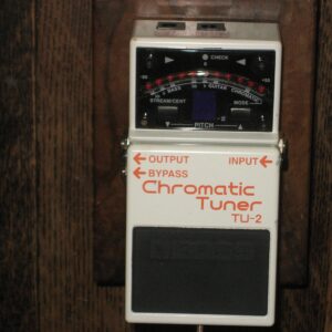 BOSS TU-2 Chromatic Tuner Pedal