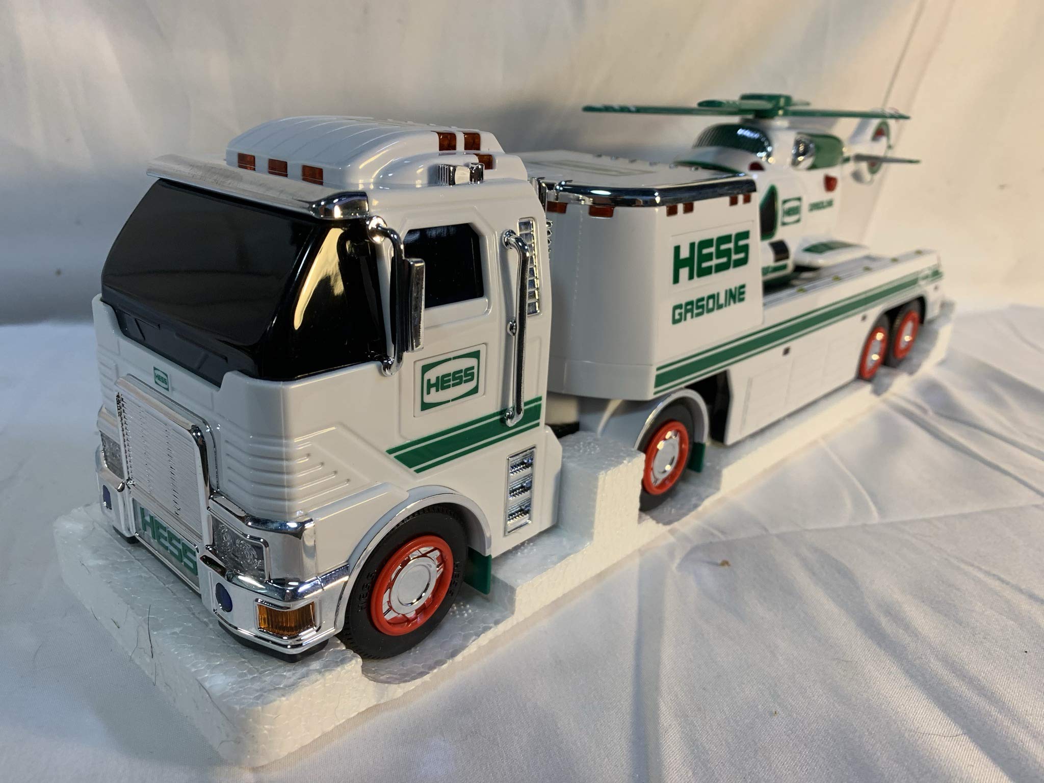 Hess Truck and Helicopter - 2006