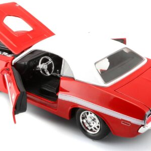 1970 Dodge Challenger R/T Coupe Red with White Top and White Stripes 1/24 Diecast Model Car by Maisto