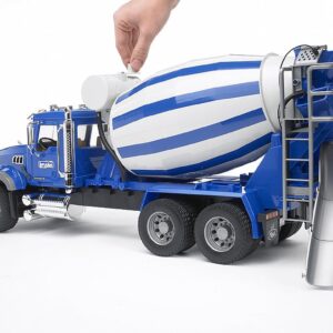 Bruder 02814 Mack Granite Cement Mixer Truck