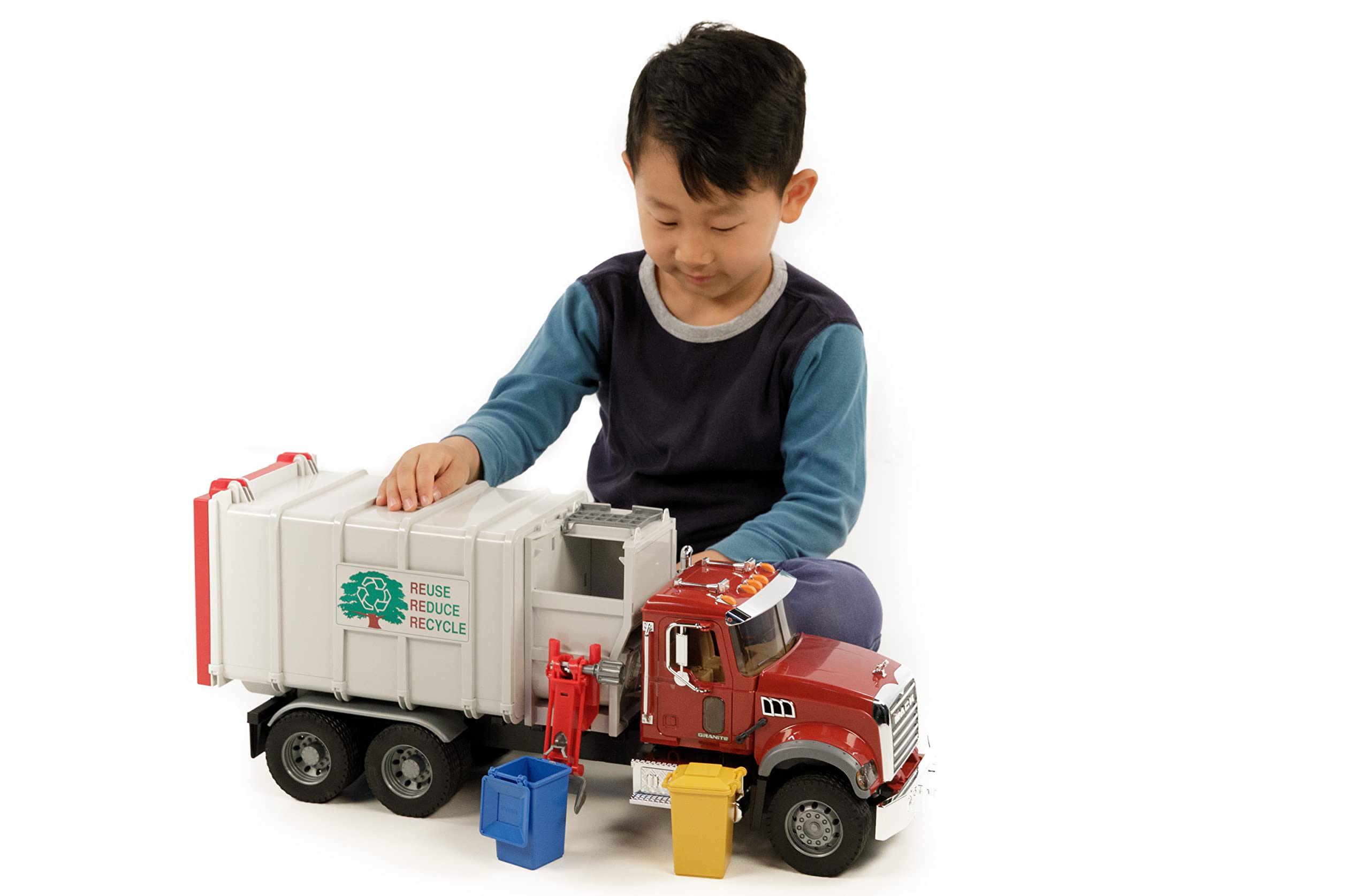 Bruder 02811 Mack Granite Side Loading Garbage Truck