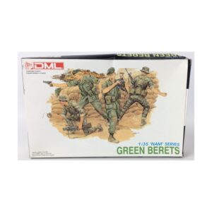 dragon - green berets - 1:35 scale 3309