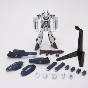 Revoltech: 036 Macross VF-1S Roy Focker Valkyrie Action Figure by Kaiyodo