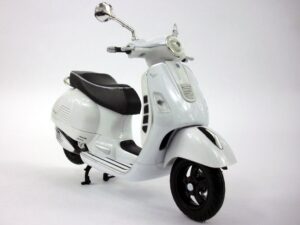 vespa gts 300 super scooter new ray diecast 1:12 scale white