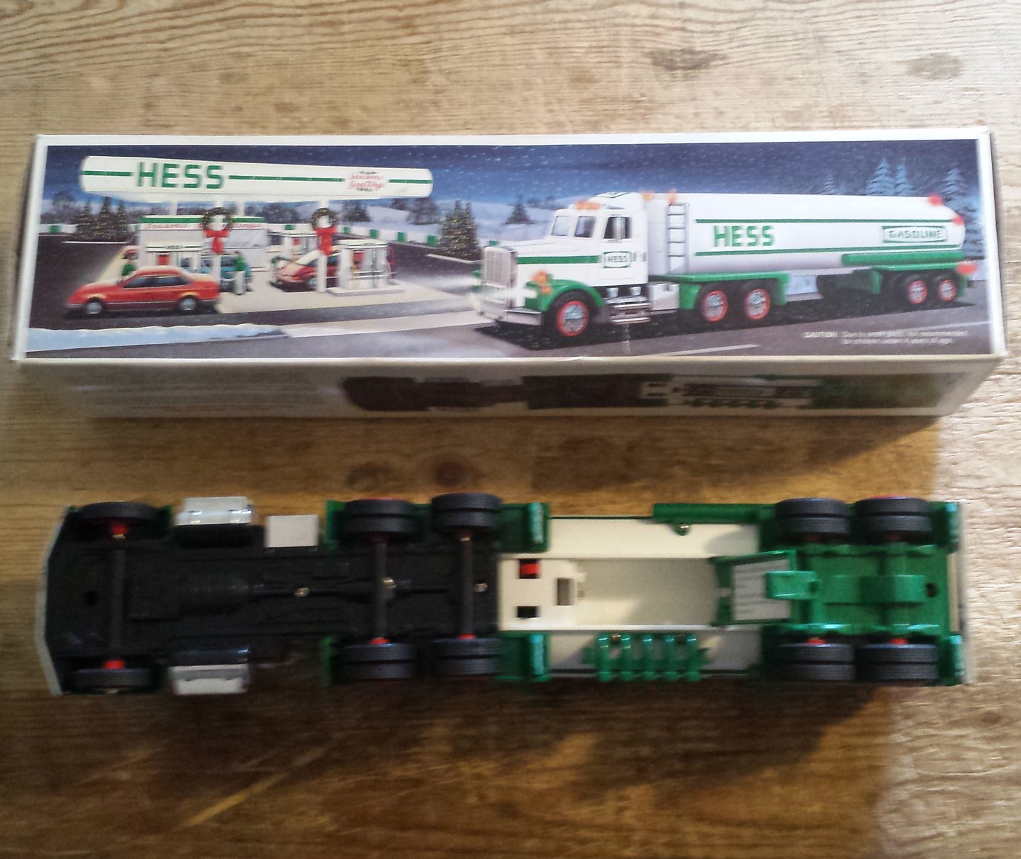 Hess 1990 Collectable Toy Tanker Truck