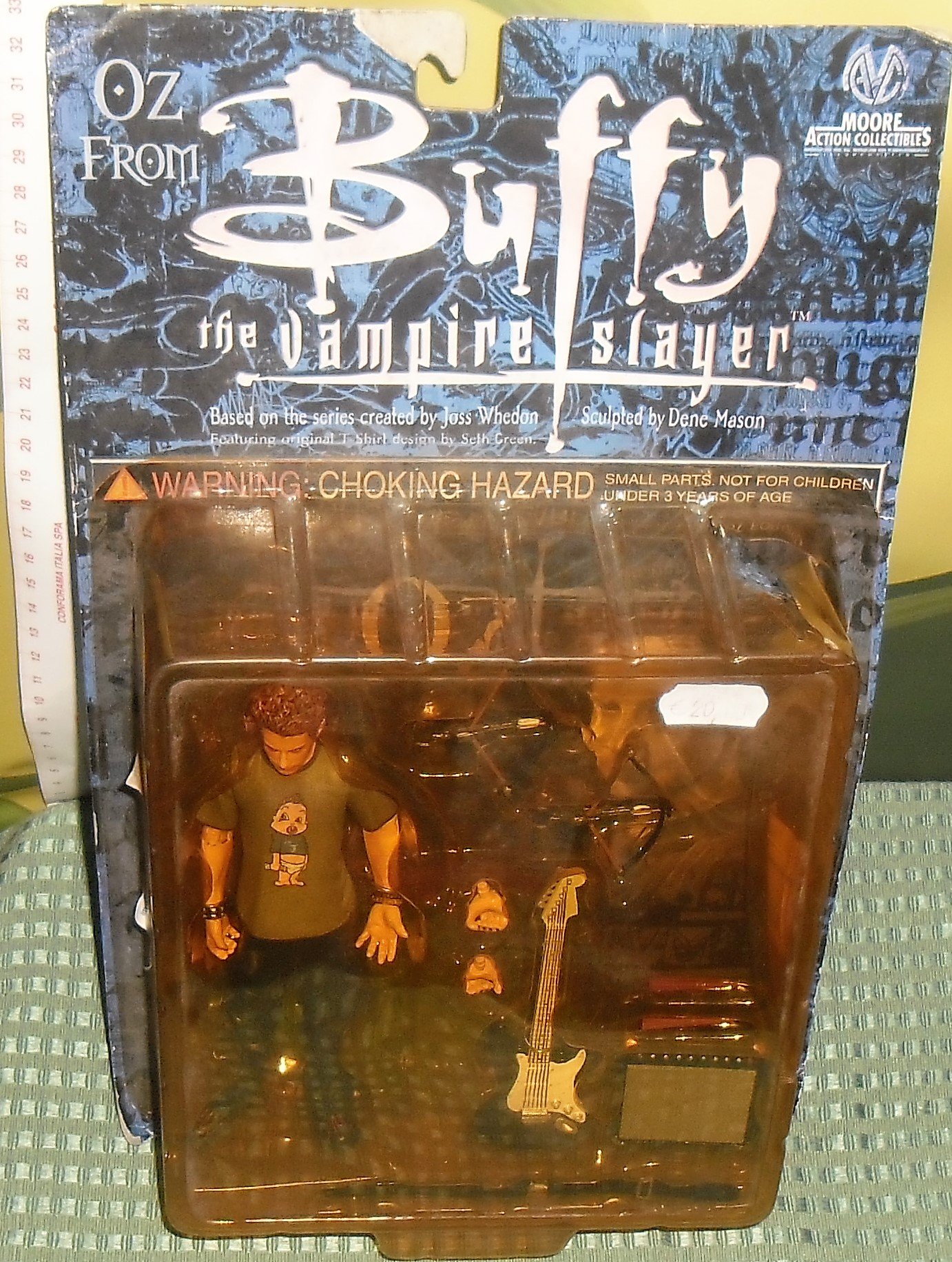 Buffy the Vampire Slayer - Werewolf OZ Previews Exclusive Action Figure