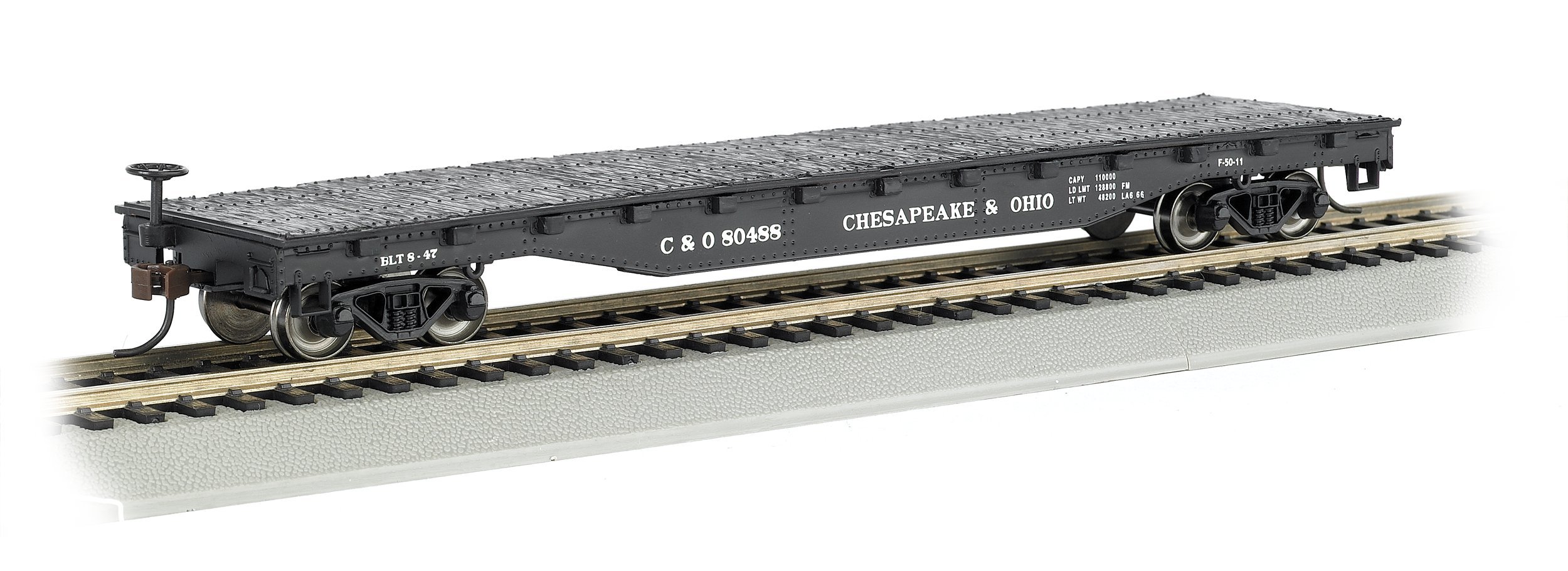 Bachmann Trains - 52' Flat Car - CHESAPEAK & OHIO - HO Scale