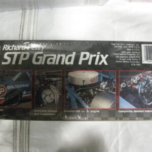 Richard Petty's STP Pontiac Grand Prix Model Car Kit 1990