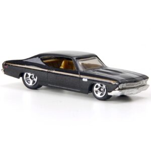 hot wheels chevelle ss '69 black 5 spoke chrome carriage & ends 2008 1/64 #17