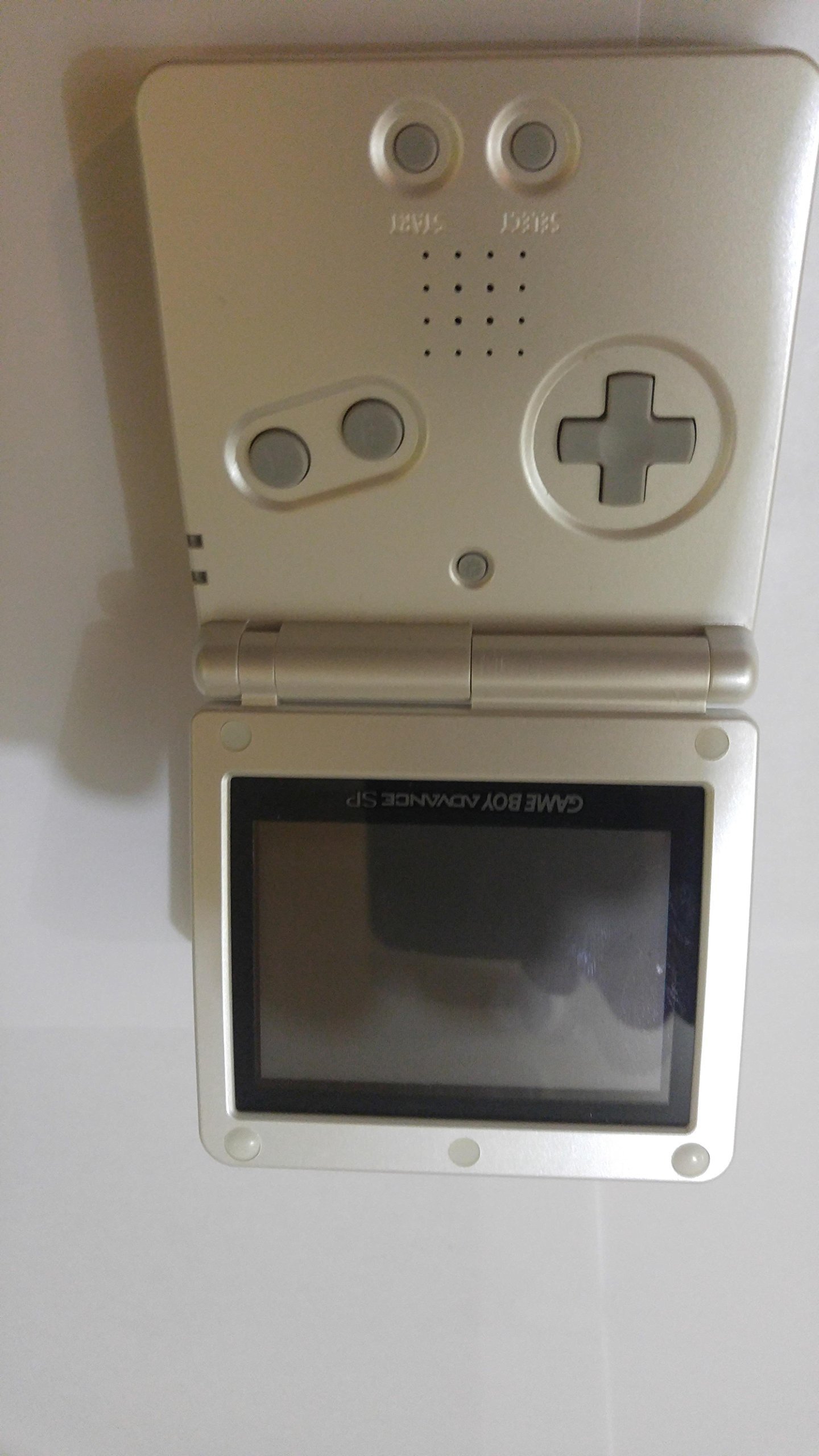 Game Boy Advance SP Pearl White