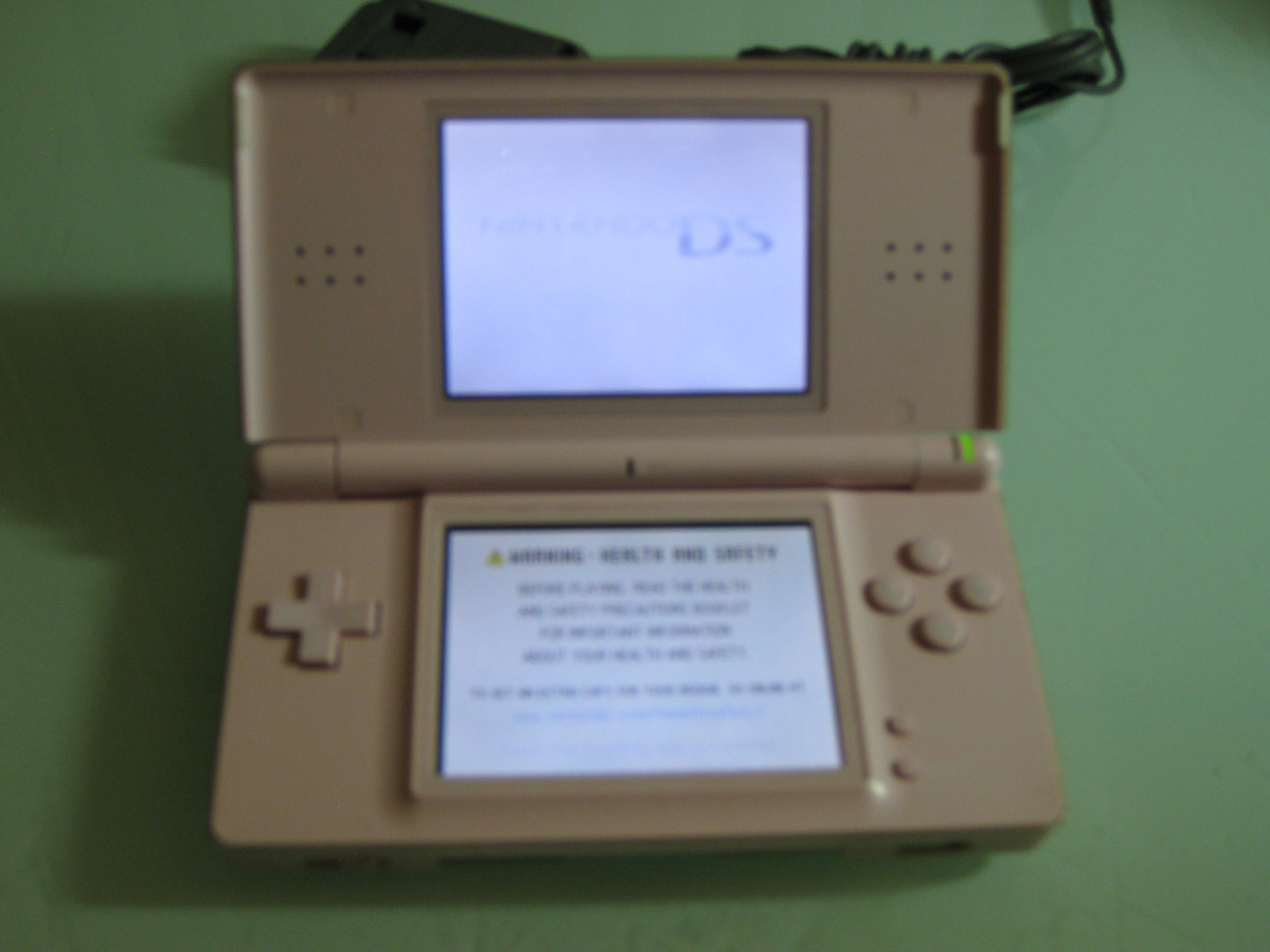 Nintendo DS Lite - Metallic Rose