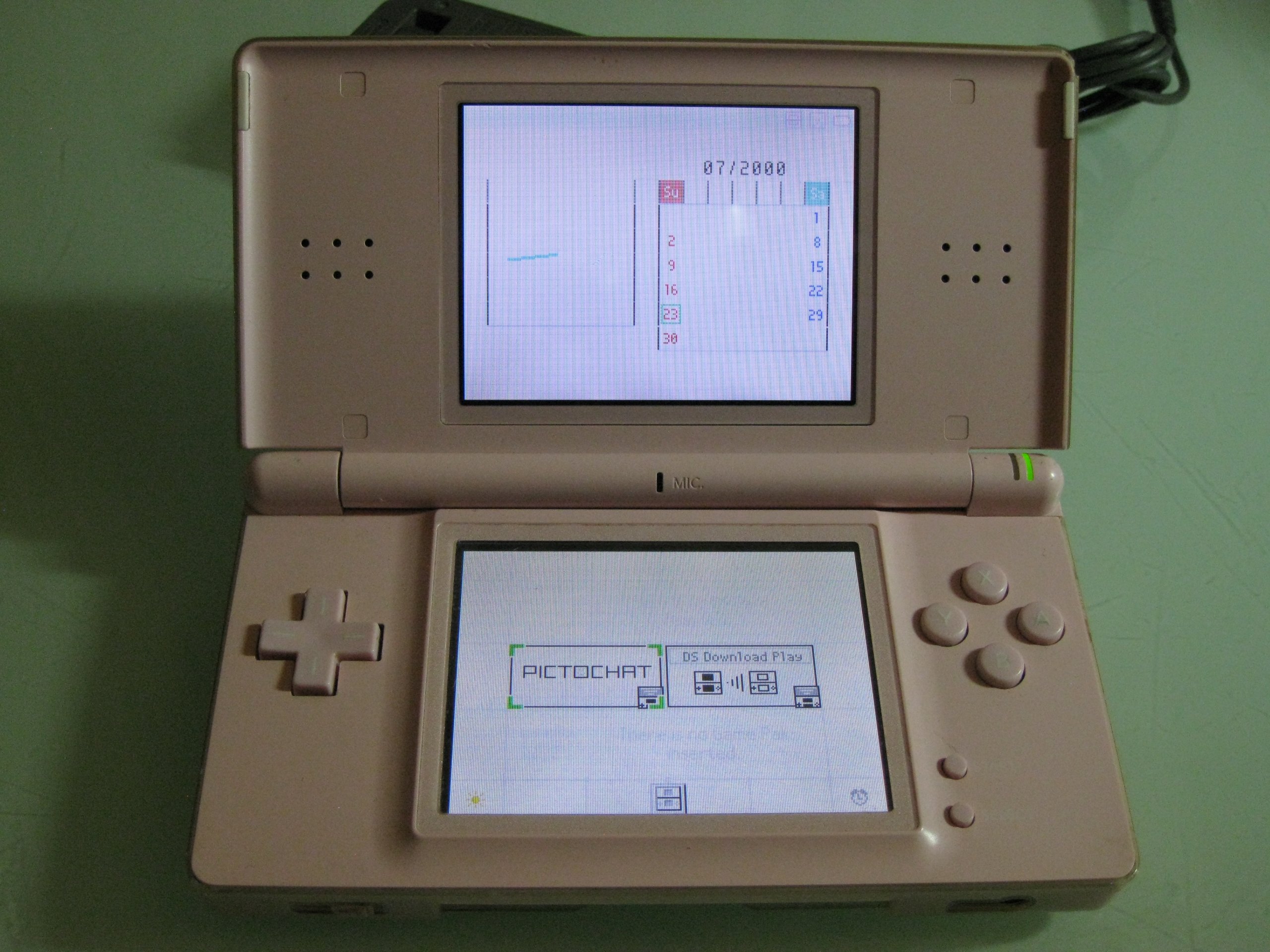 Nintendo DS Lite - Metallic Rose