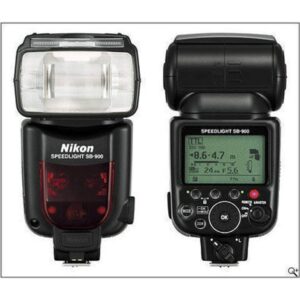 Nikon SB-900 AF Speedlight Flash for Nikon Digital SLR Cameras