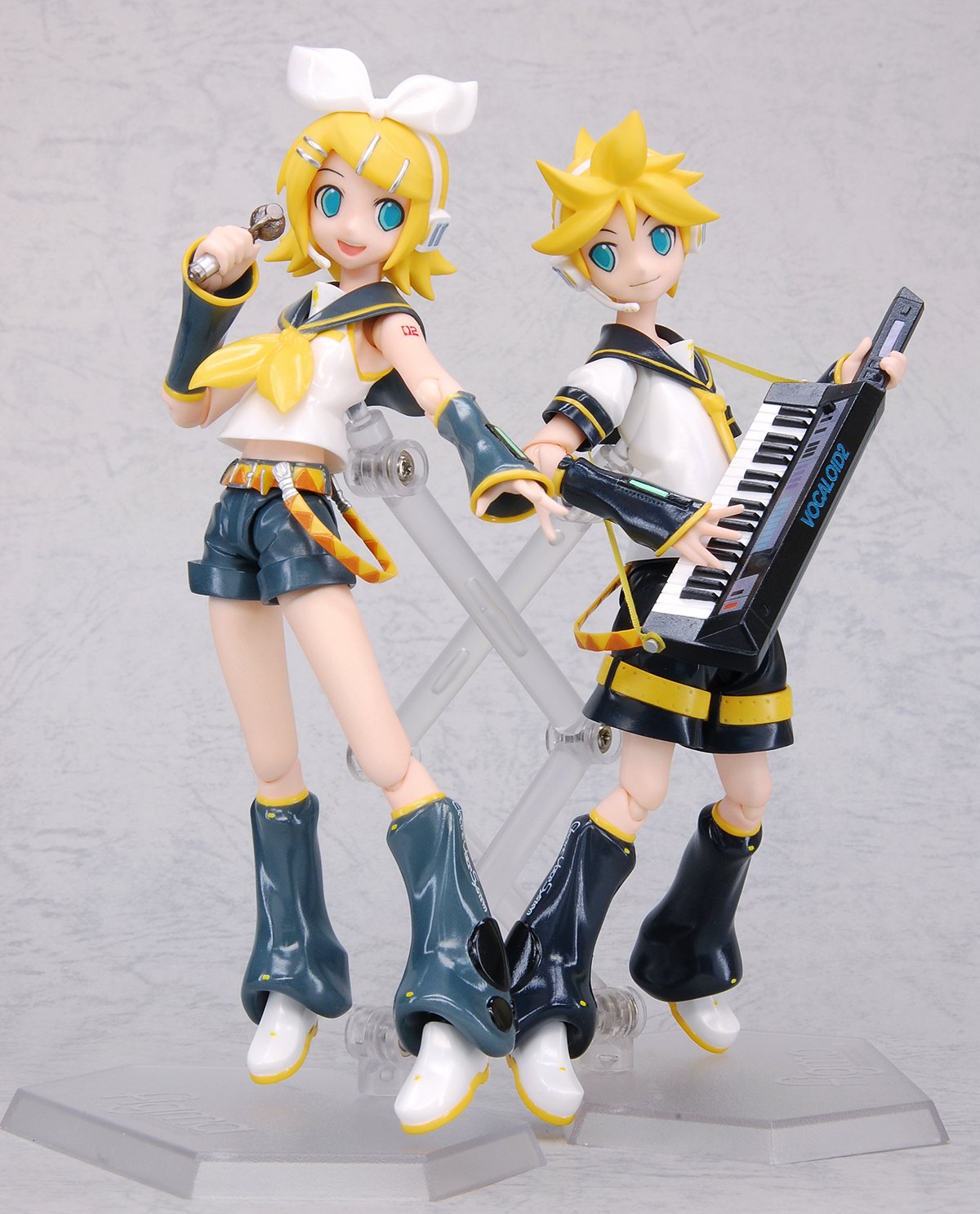 Good Smile Vocaloid: Kagamine Len Figma Action Figure