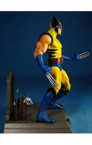 Diamond Select Toys 7-Inch Wolverine Action Figure with Deluxe Weapon X-Base and Display-Ready Packaging with Side Panel Artwork