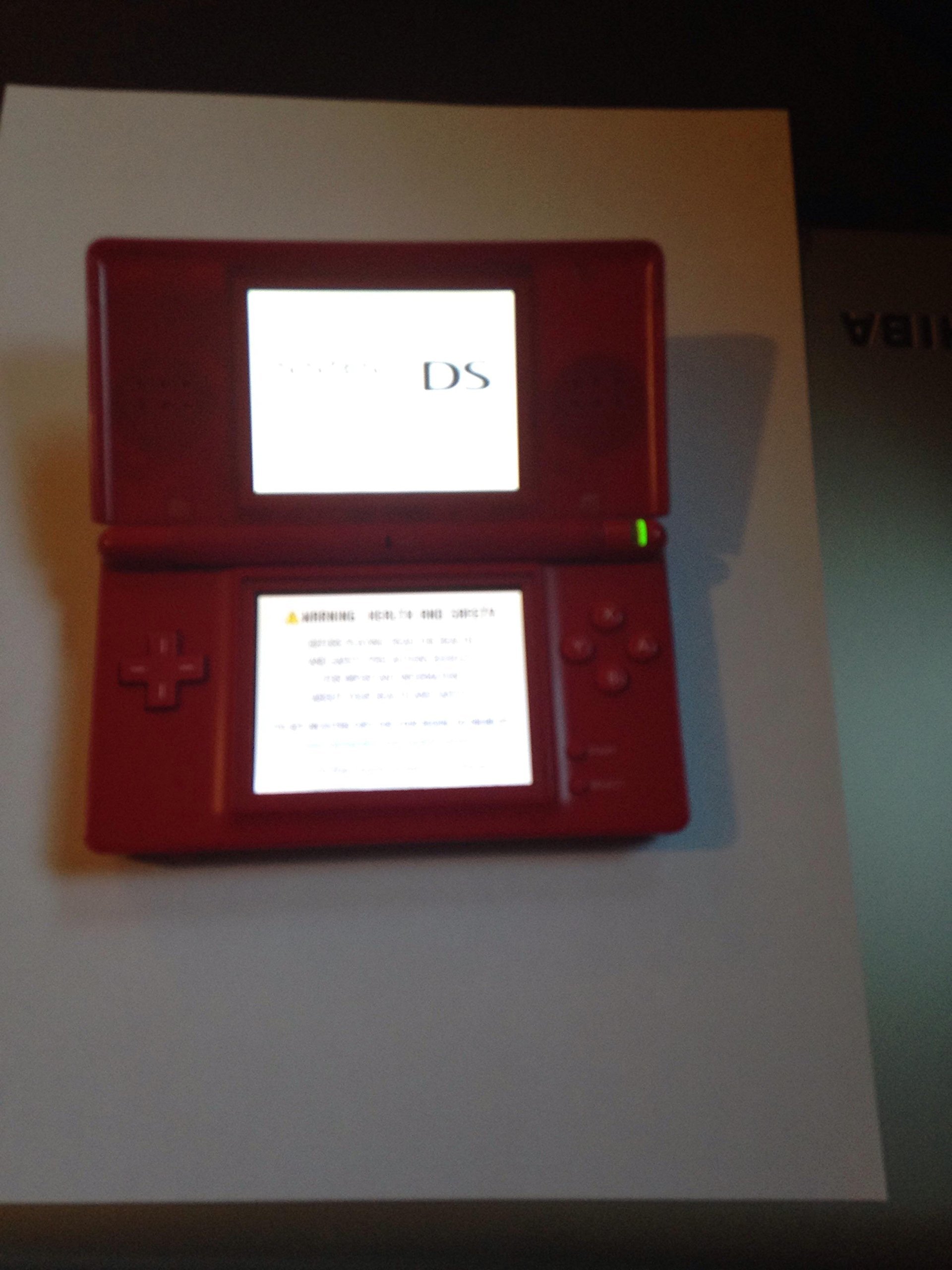 Nintendo DS Lite Limited Edition Red Mario with New Super Mario Bros.