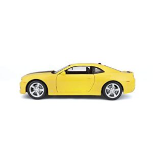 Maisto 1:18 Scale 2010 Chevy Camaro SS RS Diecast Vehicle (Colors May Vary)