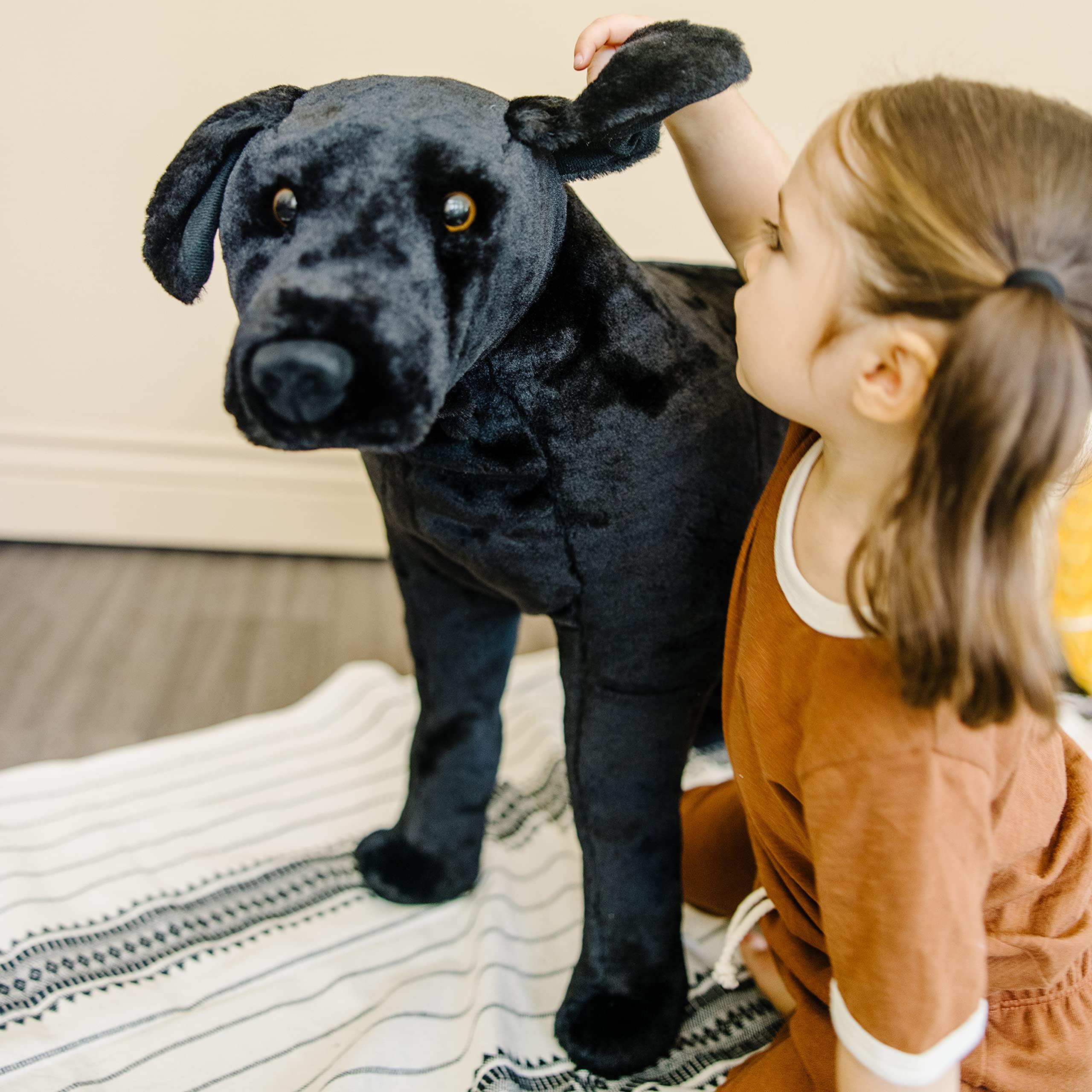 Melissa & Doug Giant Black Lab - Lifelike Stuffed Animal Dog (over 2 feet tall), Soft Polyester Fabric, Beautiful Black Lab Markings, Handcrafted, 77.47 cm H x 49.53 cm W x 24.13 cm L