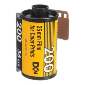 kodak kodak kodacolor color plus gb 200 color negative film iso 200, 35mm size, 36 exposure,